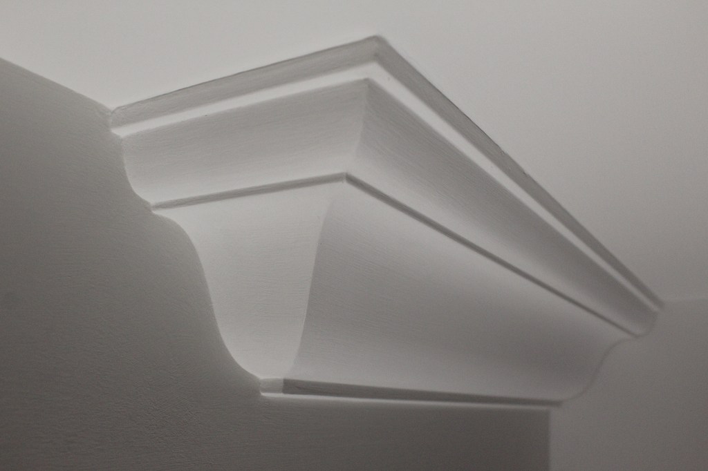 Medium Cornice – Classic Plaster Moulds