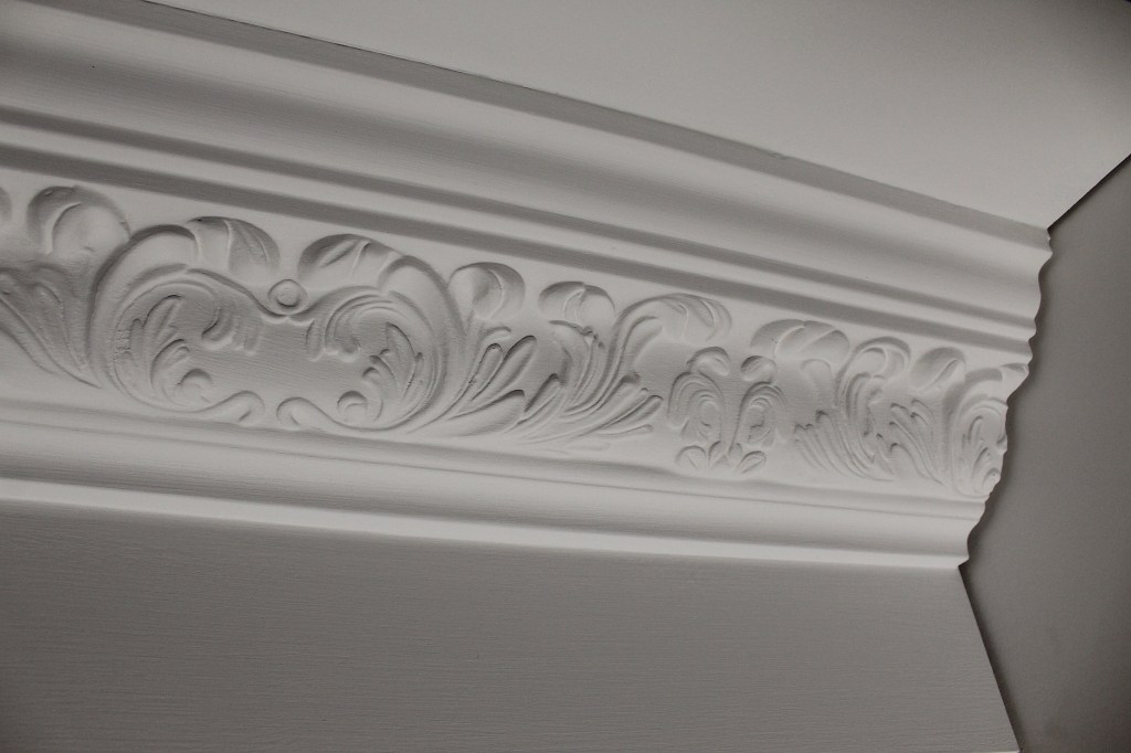 Medium Cornice – Classic Plaster Moulds